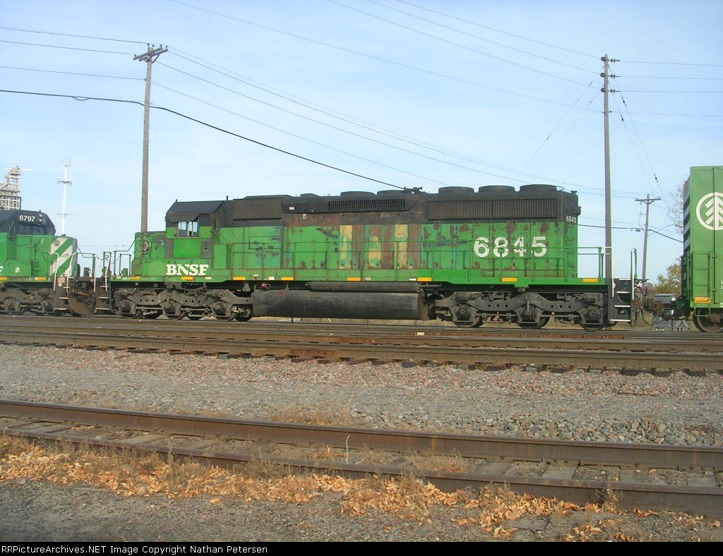 BNSF 6845